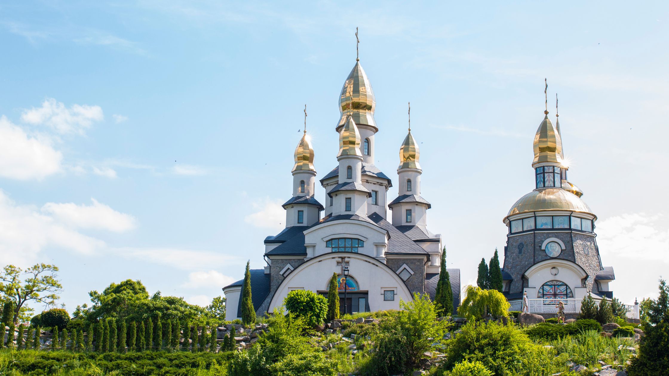 The average salary in Ukraine: Comparison, outsourcing (2025)