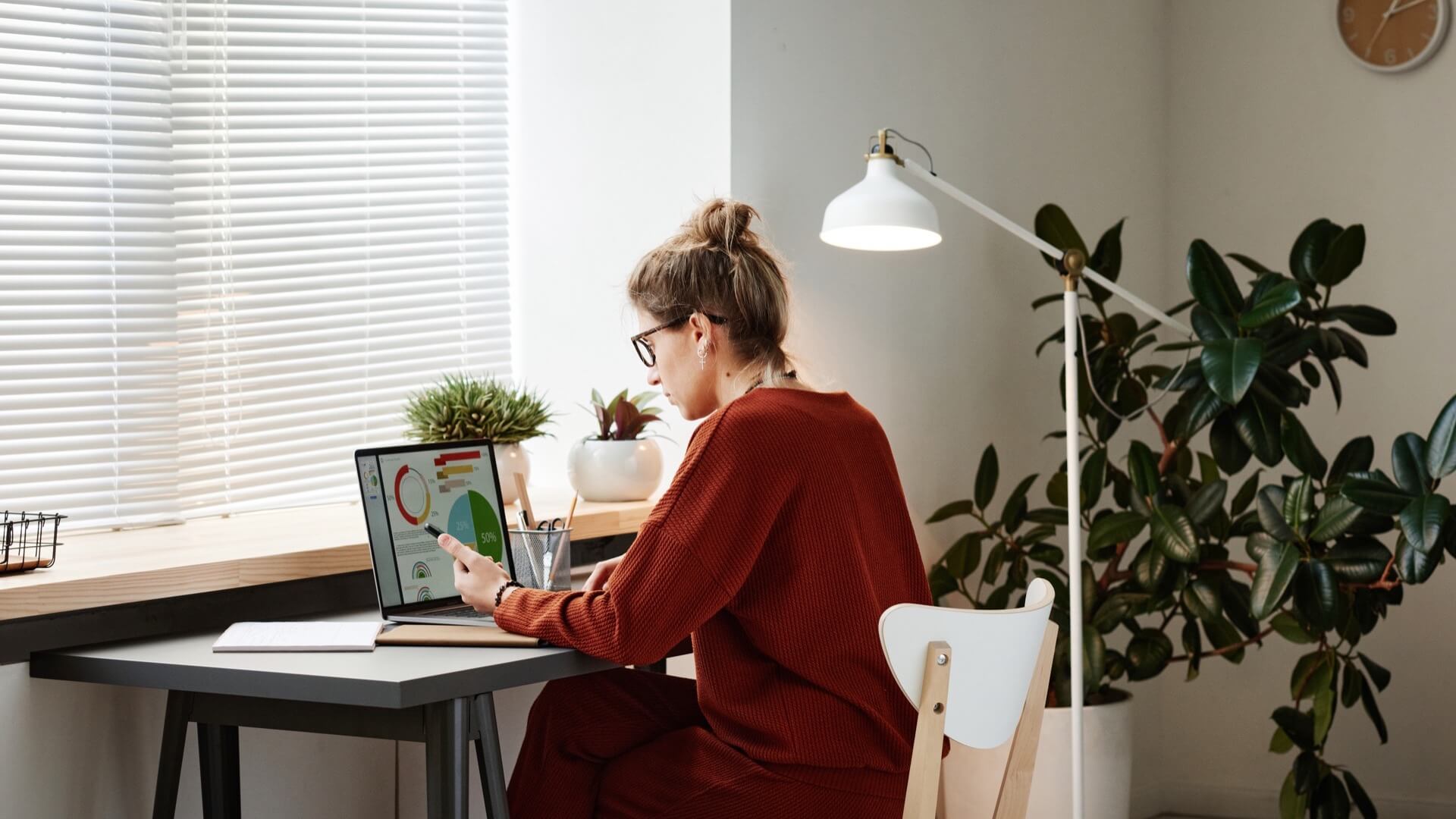 Salesforce's return-to-office mandate: A step back or a necessary ...
